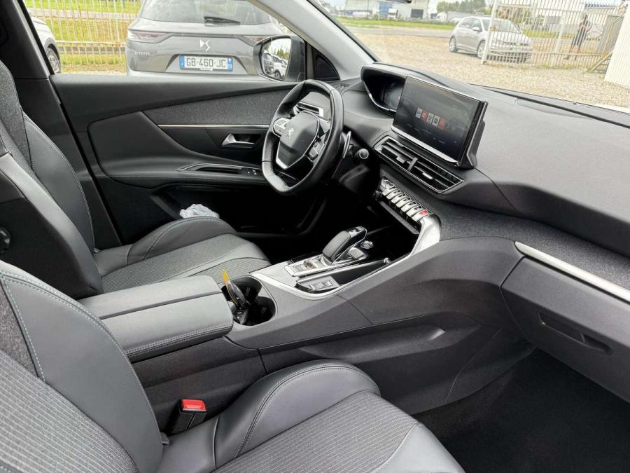 White Peugeot 3008 2022 in Marijampole, with an engine capacity of 1.60 L and mileage of 115 thousand km for 16995 €, photo 22 on AUTOMOTO.COM.LV