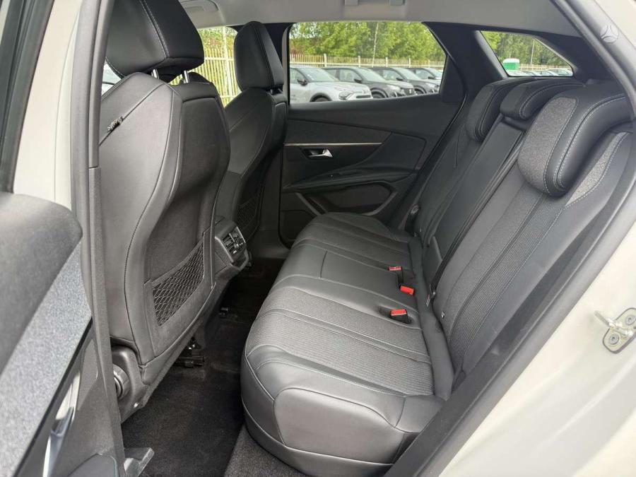 White Peugeot 3008 2022 in Marijampole, with an engine capacity of 1.60 L and mileage of 115 thousand km for 16995 €, photo 27 on AUTOMOTO.COM.LV