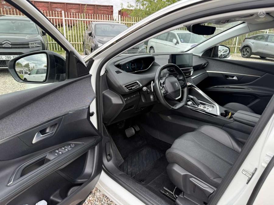 White Peugeot 3008 2022 in Marijampole, with an engine capacity of 1.60 L and mileage of 115 thousand km for 16995 €, photo 28 on AUTOMOTO.COM.LV