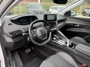 White Peugeot 3008 2022 in Marijampole, with an engine capacity of 1.60 L and mileage of 115 thousand km for 16995 €, photo 31 on AUTOMOTO.COM.LV