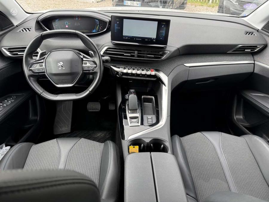 White Peugeot 3008 2022 in Marijampole, with an engine capacity of 1.60 L and mileage of 115 thousand km for 16995 €, photo 34 on AUTOMOTO.COM.LV