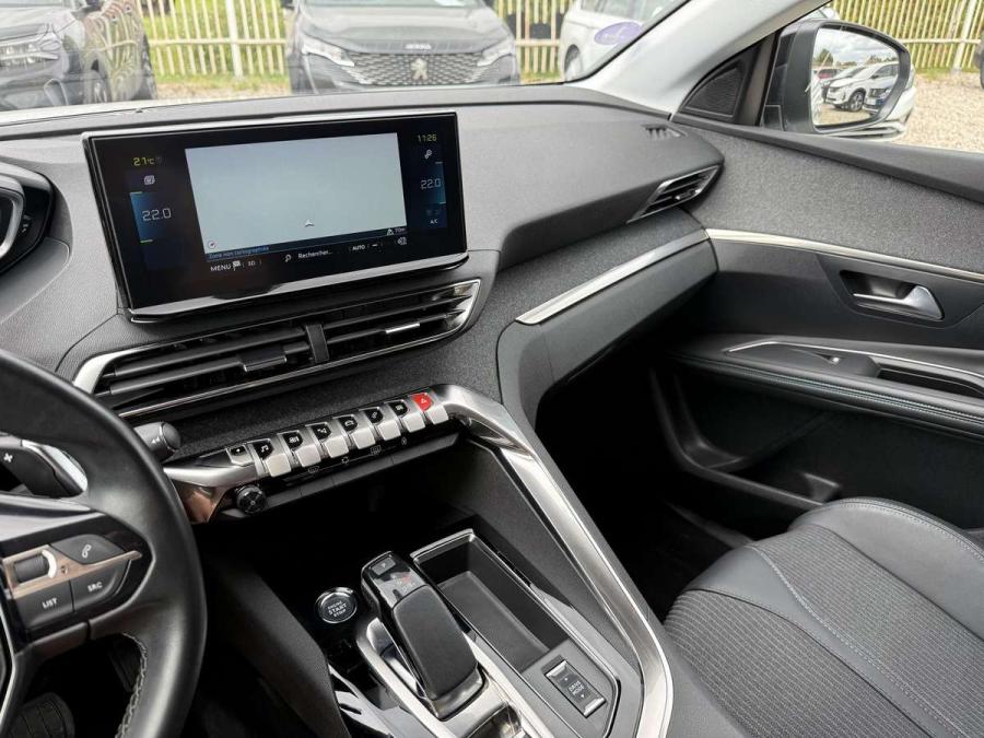 White Peugeot 3008 2022 in Marijampole, with an engine capacity of 1.60 L and mileage of 115 thousand km for 16995 €, photo 43 on AUTOMOTO.COM.LV