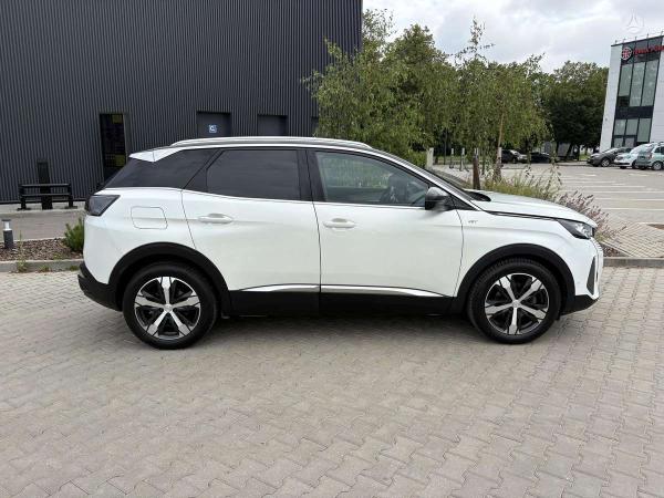 White Peugeot 3008 2022 in Kaunas, with an engine capacity of 1.50 L and mileage of 190 thousand km for 15300 €, photo 7 on AUTOMOTO.COM.LV