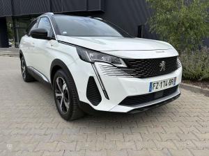 White Peugeot 3008 2022 in Kaunas, with an engine capacity of 1.50 L and mileage of 190 thousand km for 15300 €, photo 8 on AUTOMOTO.COM.LV