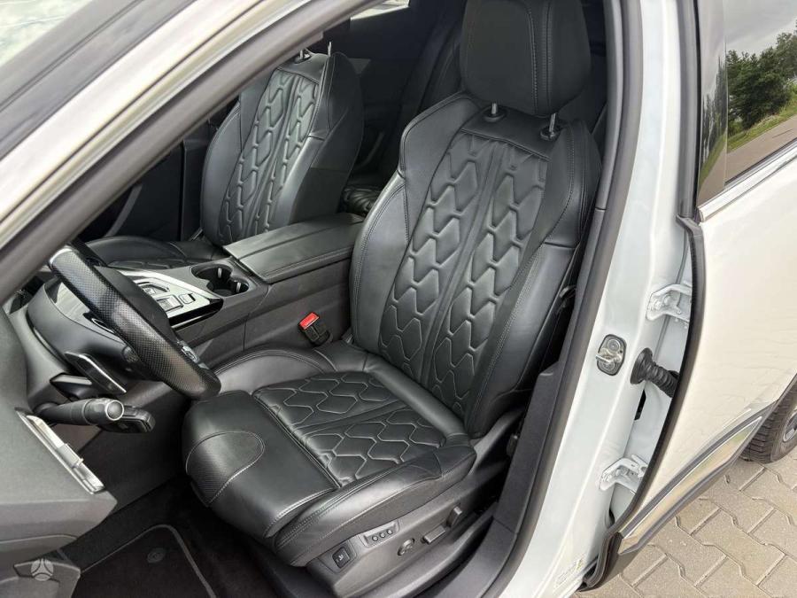 White Peugeot 3008 2022 in Kaunas, with an engine capacity of 1.50 L and mileage of 190 thousand km for 15300 €, photo 13 on AUTOMOTO.COM.LV