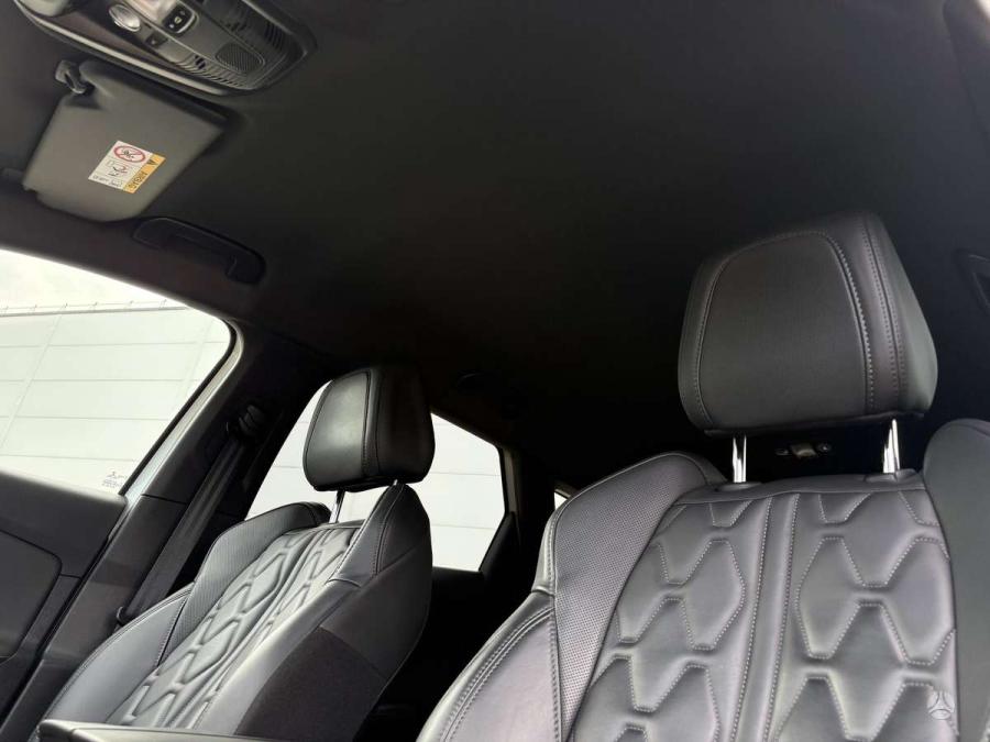 White Peugeot 3008 2022 in Kaunas, with an engine capacity of 1.50 L and mileage of 190 thousand km for 15300 €, photo 14 on AUTOMOTO.COM.LV