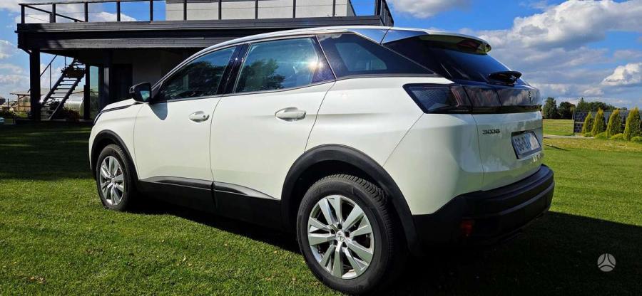 White Peugeot 3008 2022 in Marijampole, with an engine capacity of 1.20 L and mileage of 93 thousand km for 13552 €, photo 6 on AUTOMOTO.COM.LV
