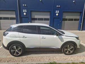 White Peugeot 3008 2022 in Vilnius, with an engine capacity of 1.50 L and mileage of 105 thousand km for 19000 €, photo 4 on AUTOMOTO.COM.LV