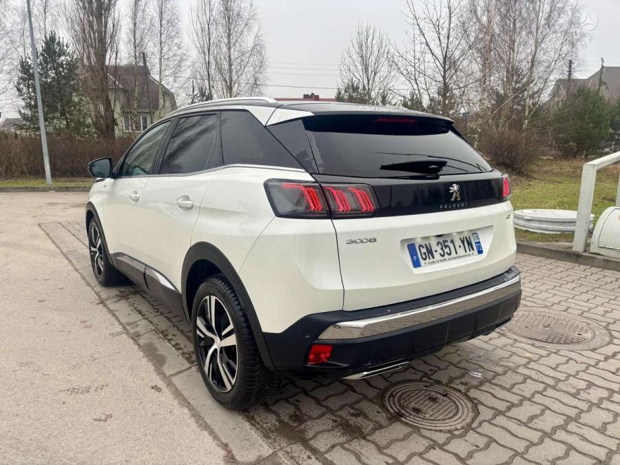 White Peugeot 3008 2023 in Taurage, with an engine capacity of 1.50 L and mileage of 160 thousand km for 16400 €, photo 7 on AUTOMOTO.COM.LV