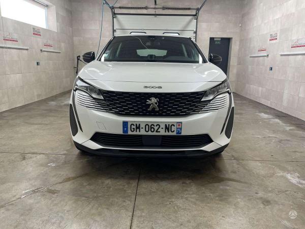 White Peugeot 3008 2023 in Marijampole, with an engine capacity of 1.20 L and mileage of 158 thousand km for 13298 €, photo 2 on AUTOMOTO.COM.LV