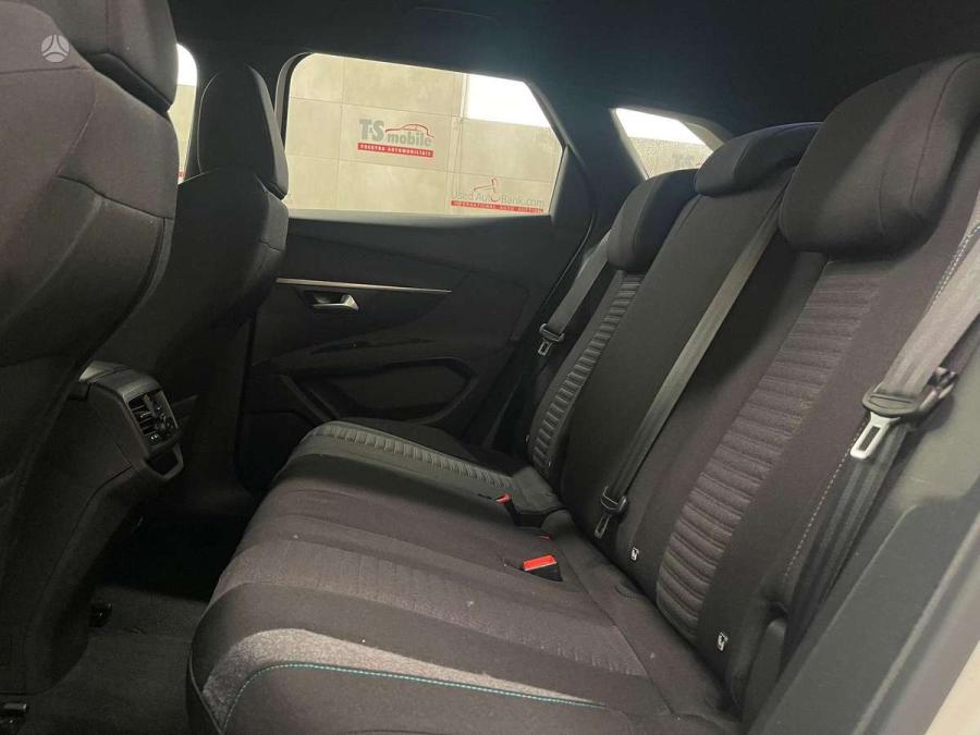 Balts Peugeot 3008 2023 Marijampole, ar dzinēja tilpumu 1.20 L un nobraukumu 158 tūkst. km par 13298 €, foto 16 vietnē AUTOMOTO.COM.LV