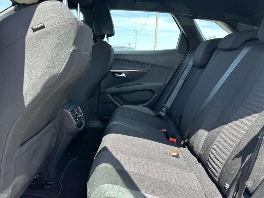 Balts Peugeot 3008 2023 Viļņa, ar dzinēja tilpumu 1.20 L un nobraukumu 158 tūkst. km par 13672 €, foto 12 vietnē AUTOMOTO.COM.LV