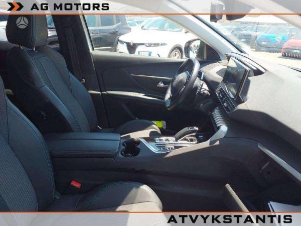 White Peugeot 3008 2023 in Vilnius, with an engine capacity of 1.60 L and mileage of 103 thousand km for 17500 €, photo 4 on AUTOMOTO.COM.LV