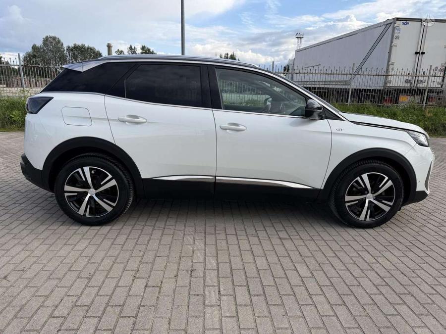 Balts Peugeot 3008 2023 Marijampole, ar dzinēja tilpumu 1.20 L un nobraukumu 120 tūkst. km par 17545 €, foto 8 vietnē AUTOMOTO.COM.LV