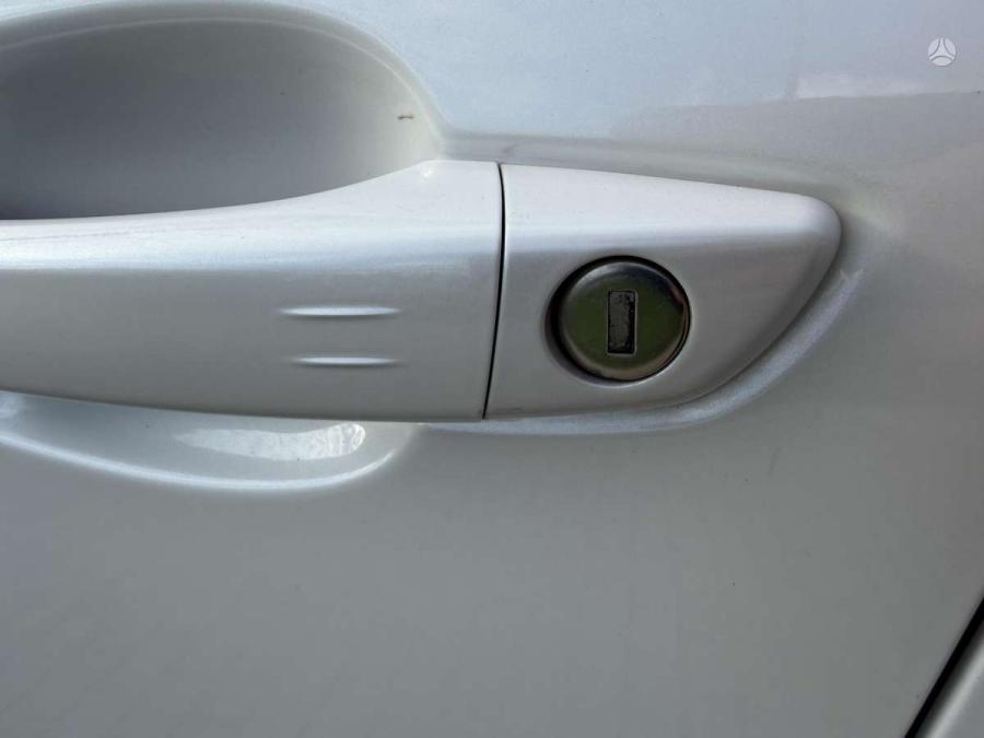 Balts Peugeot 3008 2023 Marijampole, ar dzinēja tilpumu 1.20 L un nobraukumu 120 tūkst. km par 17545 €, foto 19 vietnē AUTOMOTO.COM.LV