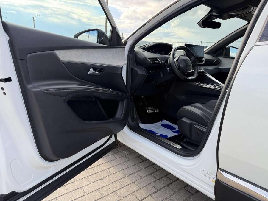 Balts Peugeot 3008 2023 Marijampole, ar dzinēja tilpumu 1.20 L un nobraukumu 120 tūkst. km par 17545 €, foto 21 vietnē AUTOMOTO.COM.LV