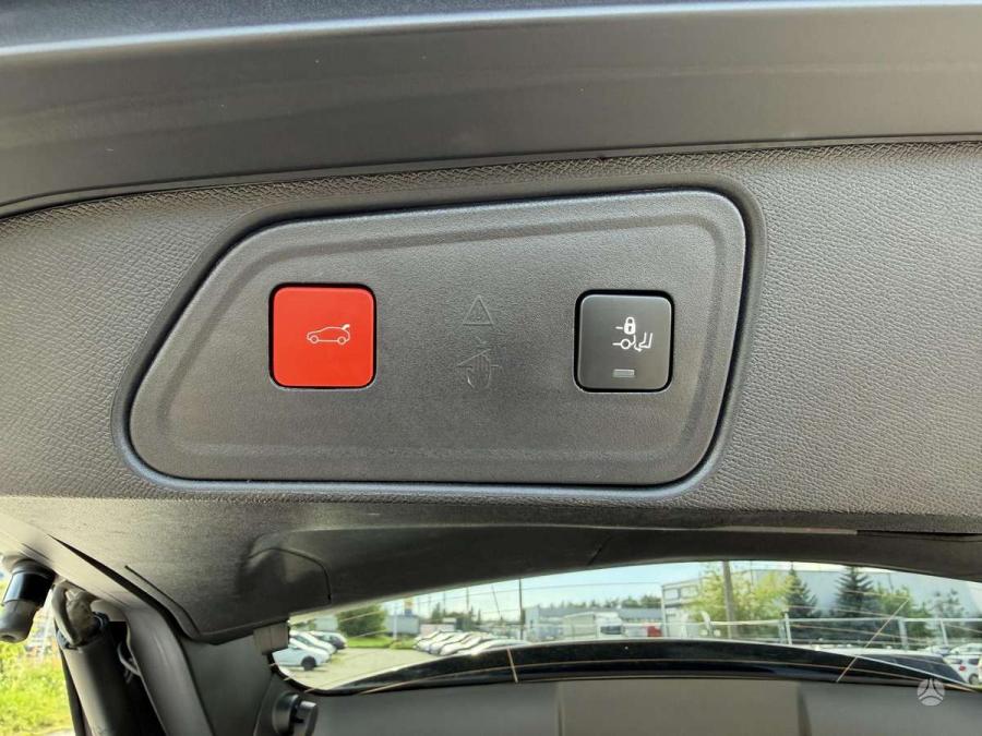 Balts Peugeot 3008 2023 Marijampole, ar dzinēja tilpumu 1.20 L un nobraukumu 120 tūkst. km par 17545 €, foto 32 vietnē AUTOMOTO.COM.LV