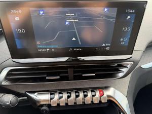 Balts Peugeot 3008 2023 Marijampole, ar dzinēja tilpumu 1.20 L un nobraukumu 120 tūkst. km par 17545 €, foto 39 vietnē AUTOMOTO.COM.LV