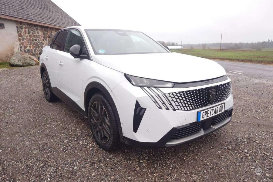 White Peugeot 3008 2025 in Tallinn, with an engine capacity of 1.20 L and mileage of 28 thousand km for 22800 €, photo 6 on AUTOMOTO.COM.LV