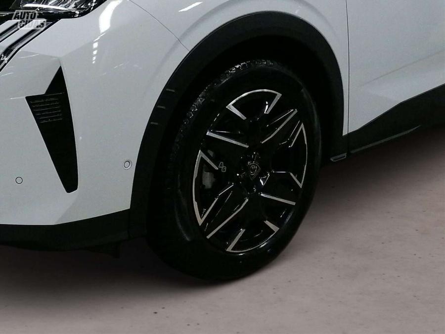 Balts Peugeot 3008 2025 Kauņa, ar dzinēja tilpumu 1.20 L un nobraukumu 36 tūkst. km par 27742 €, foto 8 vietnē AUTOMOTO.COM.LV