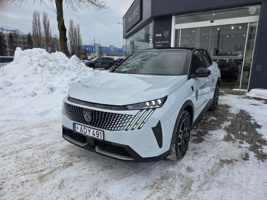 Balts Peugeot 3008 2025 Klaipėda, ar dzinēja tilpumu 1.20 L un nobraukumu 3 tūkst. km par 34000 €, foto 1 vietnē AUTOMOTO.COM.LV