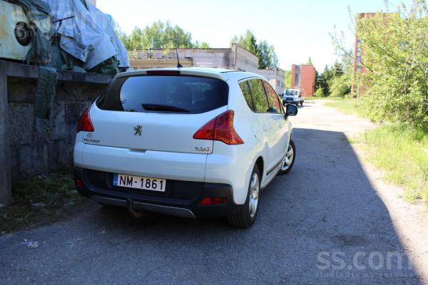 White Peugeot 3008 2009 in Riga, with an engine capacity of 2.00 L and mileage of 258 thousand km for 3800 €, photo 3 on AUTOMOTO.COM.LV
