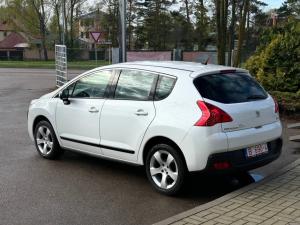 Balts Peugeot 3008 2010 Rīga, ar dzinēja tilpumu 1.60 L un nobraukumu 238 tūkst. km par 4950 €, foto 4 vietnē AUTOMOTO.COM.LV