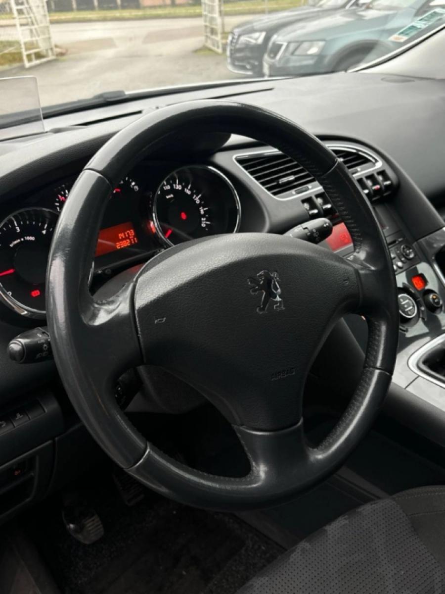 Balts Peugeot 3008 2010 Rīga, ar dzinēja tilpumu 1.60 L un nobraukumu 238 tūkst. km par 4950 €, foto 15 vietnē AUTOMOTO.COM.LV