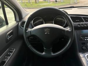 Balts Peugeot 3008 2010 Rīga, ar dzinēja tilpumu 1.60 L un nobraukumu 238 tūkst. km par 4950 €, foto 18 vietnē AUTOMOTO.COM.LV