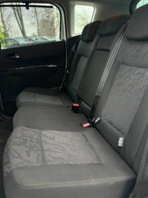 Balts Peugeot 3008 2010 Rīga, ar dzinēja tilpumu 1.60 L un nobraukumu 238 tūkst. km par 4950 €, foto 22 vietnē AUTOMOTO.COM.LV