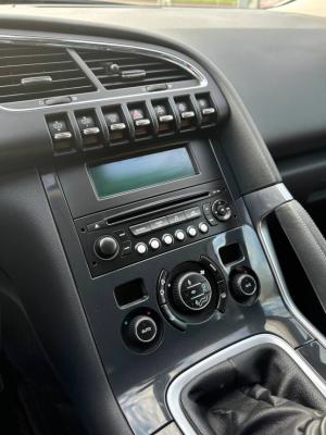 Balts Peugeot 3008 2010 Rīga, ar dzinēja tilpumu 1.60 L un nobraukumu 238 tūkst. km par 4950 €, foto 26 vietnē AUTOMOTO.COM.LV