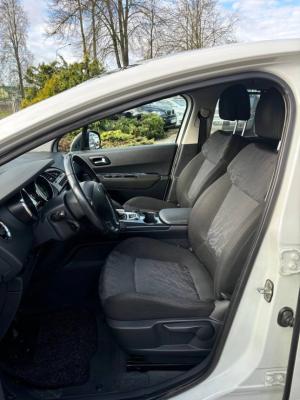 Balts Peugeot 3008 2010 Rīga, ar dzinēja tilpumu 1.60 L un nobraukumu 238 tūkst. km par 4950 €, foto 28 vietnē AUTOMOTO.COM.LV