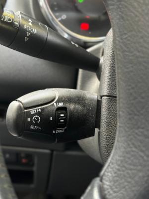 Balts Peugeot 3008 2010 Rīga, ar dzinēja tilpumu 1.60 L un nobraukumu 238 tūkst. km par 4950 €, foto 30 vietnē AUTOMOTO.COM.LV