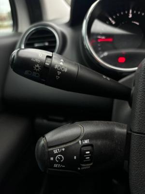 Balts Peugeot 3008 2010 Rīga, ar dzinēja tilpumu 1.60 L un nobraukumu 238 tūkst. km par 4950 €, foto 34 vietnē AUTOMOTO.COM.LV