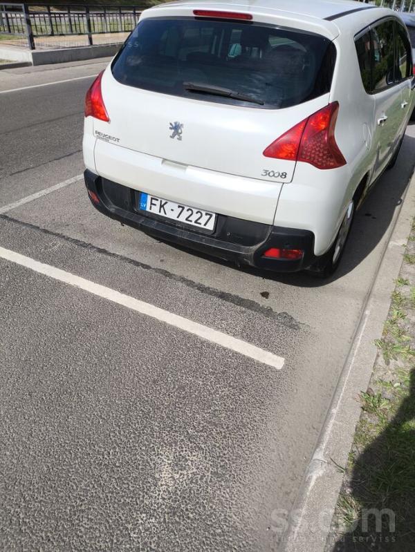 Balts Peugeot 3008 2011 Daugavpils, ar dzinēja tilpumu 1.60 L un nobraukumu 369 tūkst. km par 1700 €, foto 2 vietnē AUTOMOTO.COM.LV
