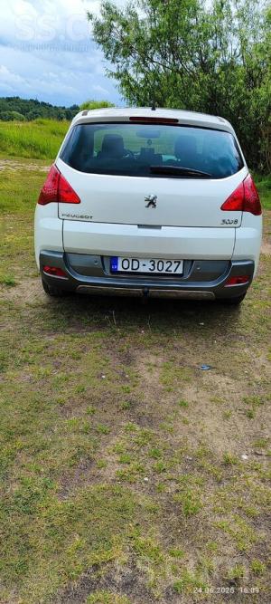 White Peugeot 3008 2012 in Daugavpils, with an engine capacity of 2.00 L and mileage of 205 thousand km for 6100 €, photo 15 on AUTOMOTO.COM.LV