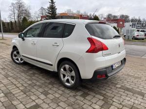 White Peugeot 3008 2012 in Riga, with an engine capacity of 1.60 L and mileage of 152 thousand km for 5950 €, photo 4 on AUTOMOTO.COM.LV