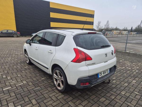 White Peugeot 3008 2012 in Taurage, with an engine capacity of 1.60 L and mileage of 250 thousand km for 3200 €, photo 2 on AUTOMOTO.COM.LV
