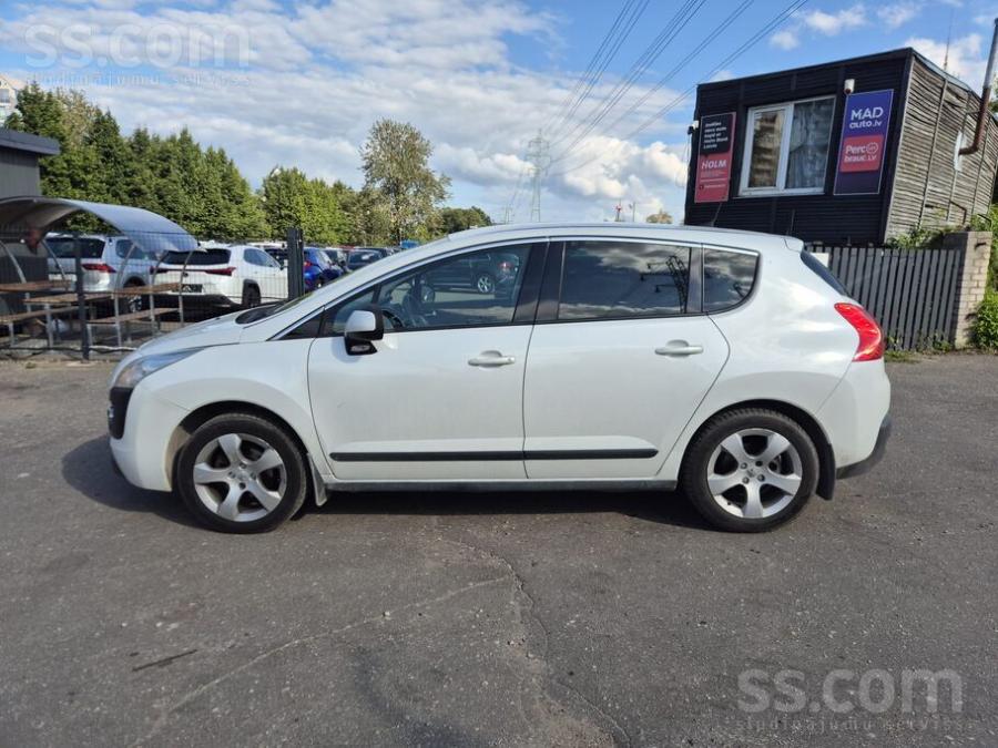 White Peugeot 3008 2012 in Riga, with an engine capacity of 1.60 L and mileage of 238 thousand km for 3990 €, photo 10 on AUTOMOTO.COM.LV