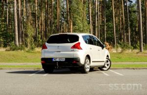 White Peugeot 3008 2012 in Riga, with an engine capacity of 1.60 L and mileage of 238 thousand km for 3190 €, photo 7 on AUTOMOTO.COM.LV