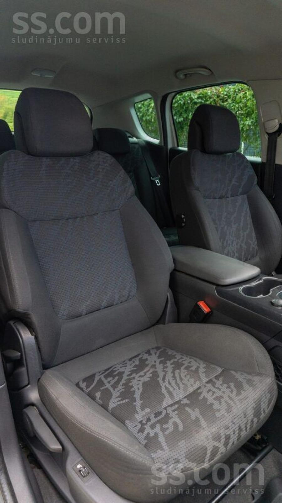 White Peugeot 3008 2012 in Riga, with an engine capacity of 1.60 L and mileage of 238 thousand km for 3190 €, photo 24 on AUTOMOTO.COM.LV