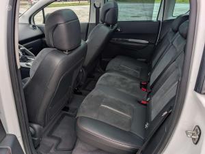 White Peugeot 3008 2014 in Taurage, with an engine capacity of 1.60 L and mileage of 208 thousand km for 6200 €, photo 16 on AUTOMOTO.COM.LV