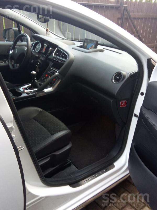Balts Peugeot 3008 2014 Ogre, ar dzinēja tilpumu 1.60 L un nobraukumu 162 tūkst. km par 6300 €, foto 4 vietnē AUTOMOTO.COM.LV