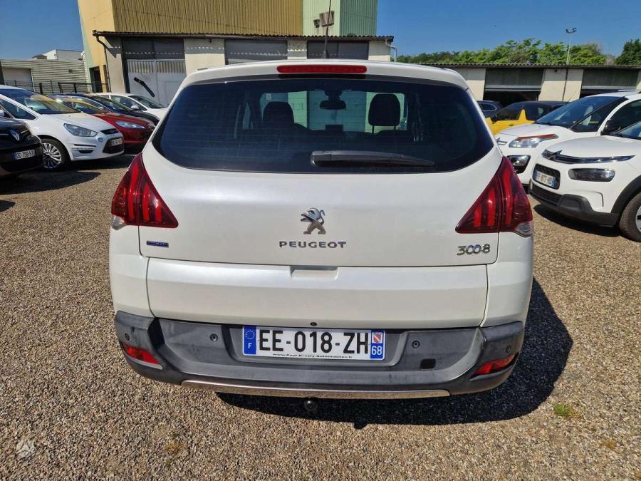 Balts Peugeot 3008 2016 Tauragė, ar dzinēja tilpumu 1.60 L un nobraukumu 210 tūkst. km par 5900 €, foto 7 vietnē AUTOMOTO.COM.LV