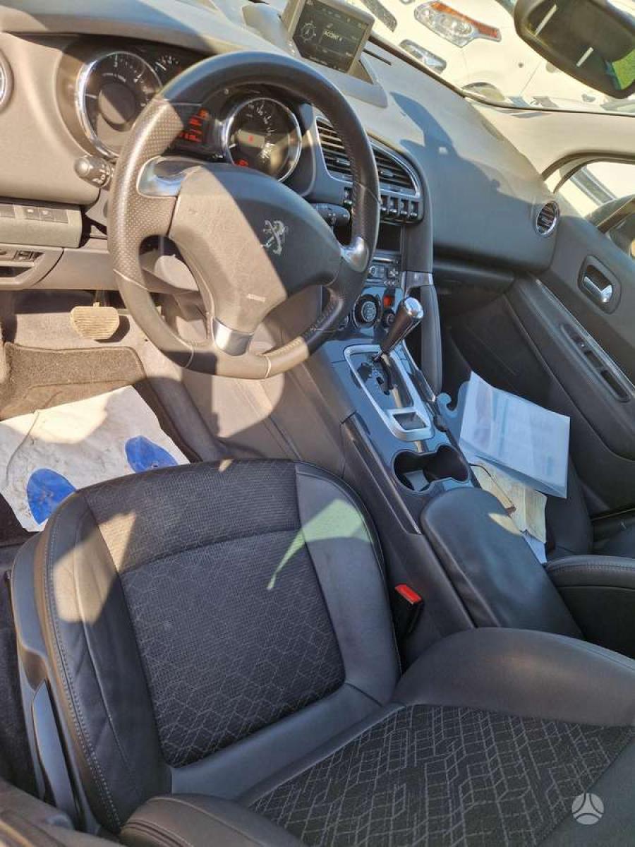 Balts Peugeot 3008 2016 Tauragė, ar dzinēja tilpumu 1.60 L un nobraukumu 210 tūkst. km par 5900 €, foto 10 vietnē AUTOMOTO.COM.LV