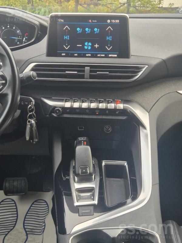 Balts Peugeot 3008 2018 Rīga, ar dzinēja tilpumu 1.20 L un nobraukumu 137 tūkst. km par 14290 €, foto 11 vietnē AUTOMOTO.COM.LV