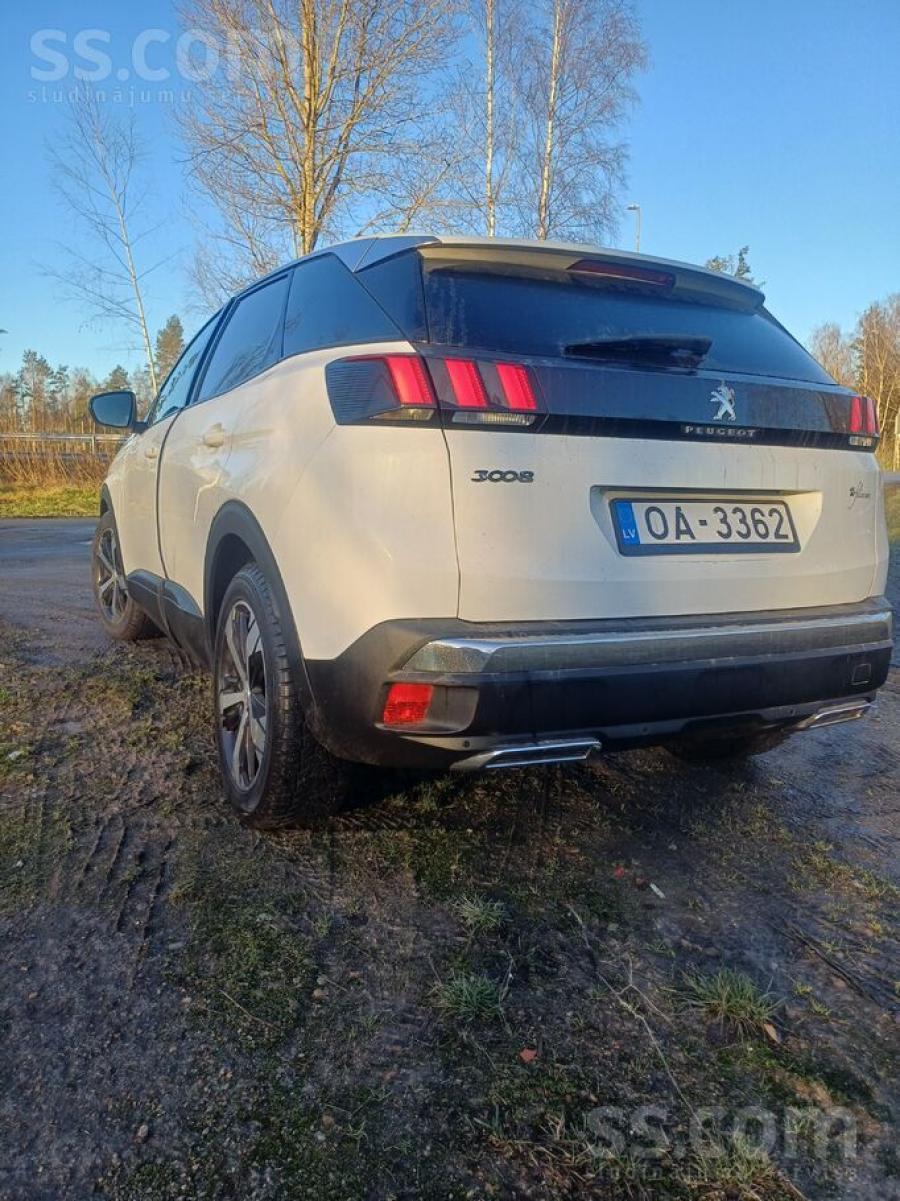 Balts Peugeot 3008 2018 Rīga, ar dzinēja tilpumu 1.60 L un nobraukumu 251 tūkst. km par 15000 €, foto 4 vietnē AUTOMOTO.COM.LV