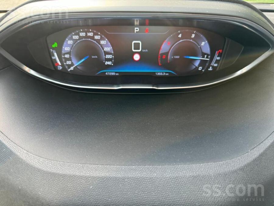 Balts Peugeot 3008 2018 Rīga, ar dzinēja tilpumu 1.50 L un nobraukumu 52 tūkst. km par 14999 €, foto 10 vietnē AUTOMOTO.COM.LV