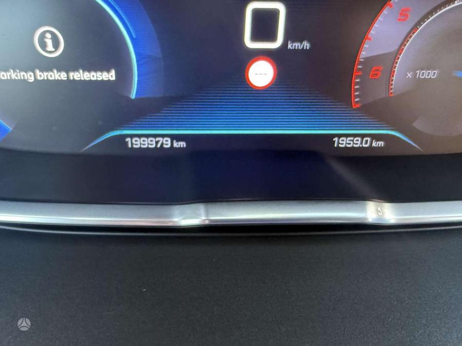 Balts Peugeot 3008 2018 Kauņa, ar dzinēja tilpumu 2.00 L un nobraukumu 200 tūkst. km par 15555 €, foto 22 vietnē AUTOMOTO.COM.LV
