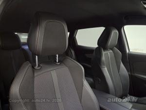White Peugeot 3008 2022 in Tallinn, with an engine capacity of 1.50 L and mileage of 33 thousand km for 24900 €, photo 19 on AUTOMOTO.COM.LV